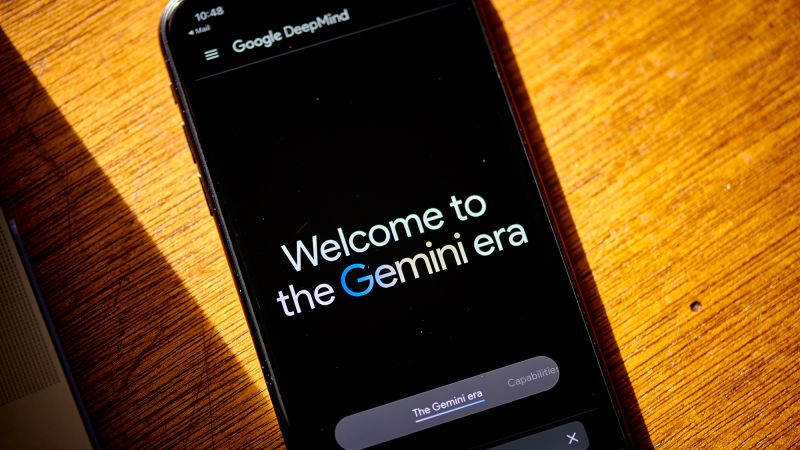 Apple teams up with Google Gemini for AI-powered Siri | CNN Business ...